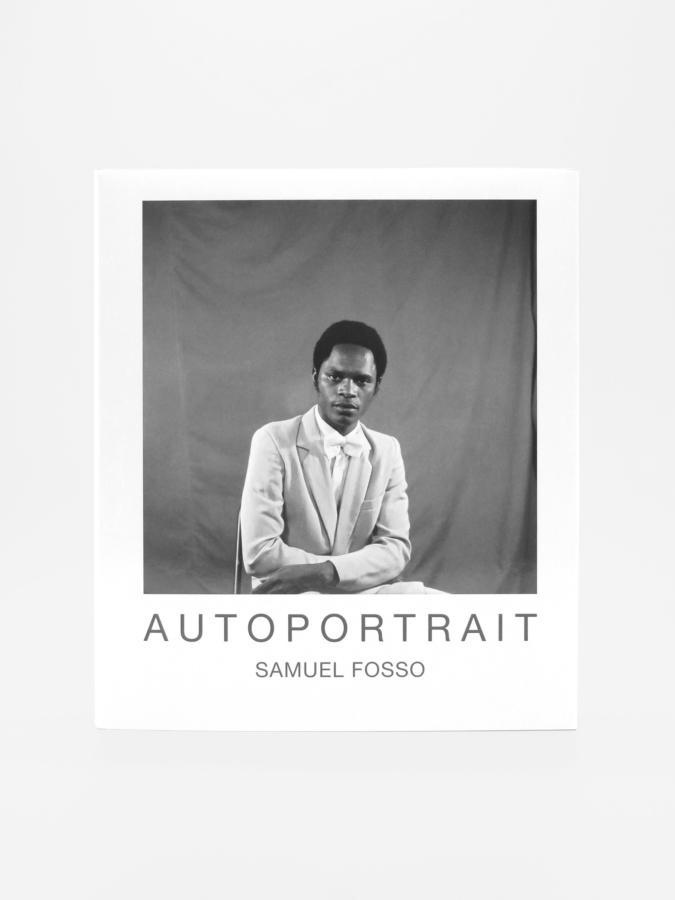 Samuel Fosso, Autoportrait | KARMA Bookstore